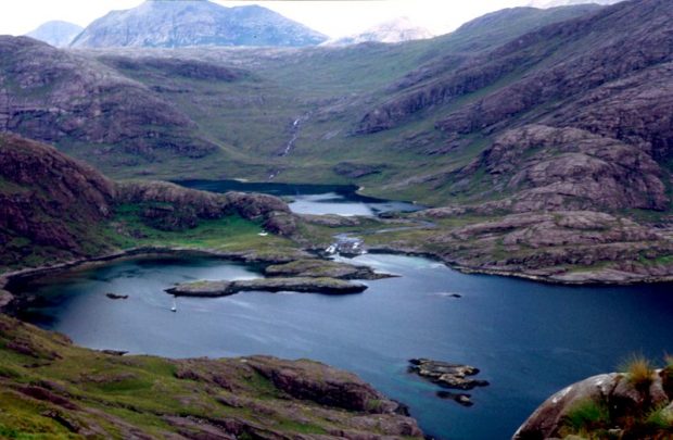 Loch Coruisk - Dreamlike loch between rugged mountains on Skye