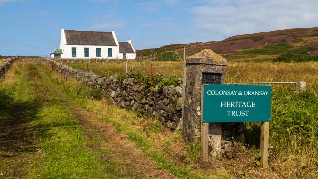 Colonsay: Sehenswürdigkeiten, Anreise und alle Infos