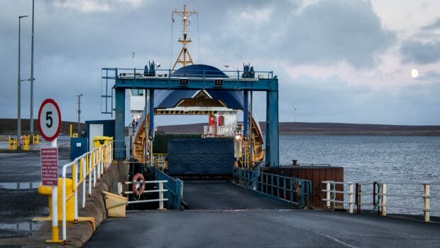 Old Man of Hoy - der alte Mann und das Meer bei Orkney