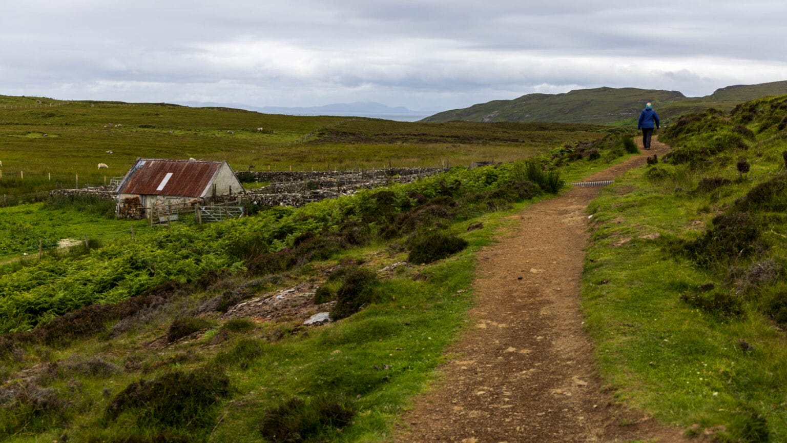 Rubha Hunish - Hike to Skye's wild northern tip